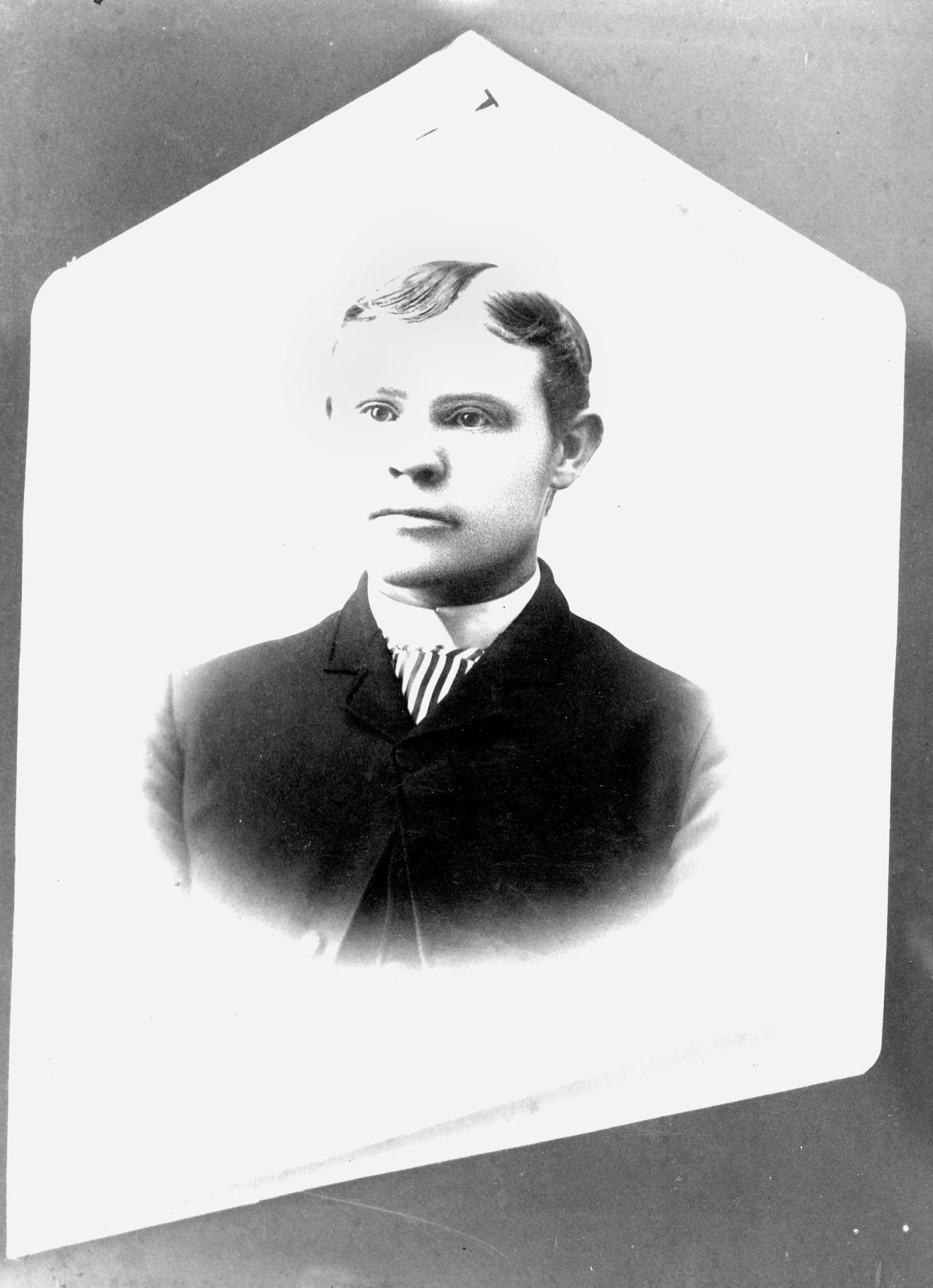 Heritage Homes – The Legacy of Waterford, Wisconsin